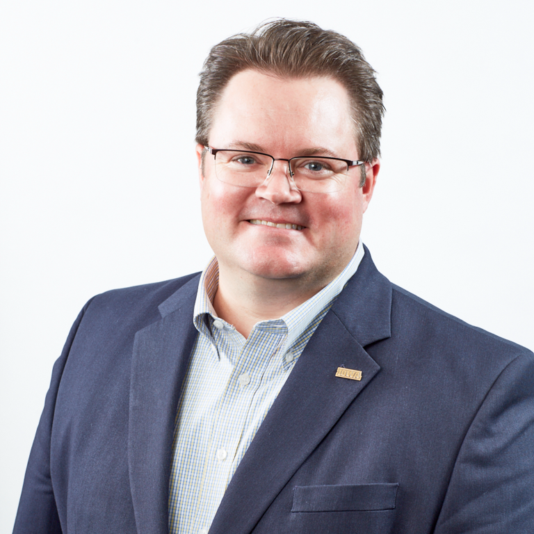 Alumni - About | Tippie College of Business - The University of Iowa